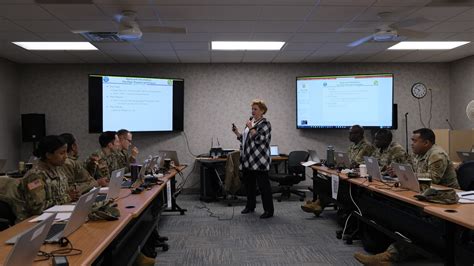 Usmepcom Gets Ahead Of Summer Surge With Army Providers Usmepcom News