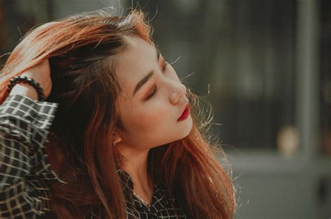 무료 이미지 애정 귀엽다 초상화 경치 아름다운 여행 소녀 얼굴 말뿐인 표정 아름다움 빨간 코 헤어