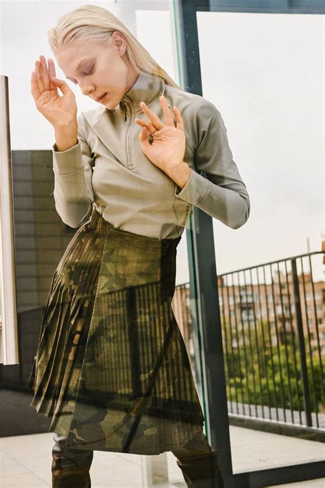 Фото Алена Михайлова Кадр из Алена Михайлова 1995 3542061