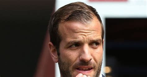 Van Der Vaart Wechselt Zu Betis Sevilla Haller Kreisblatt Sport Aus