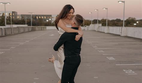 Maggie Spratt And Kyle Dolphs Wedding Website