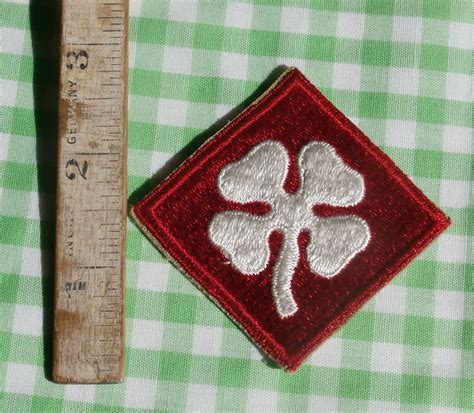 Vintage Us Army 4th Army Patch Red And White Four Leaf Clover