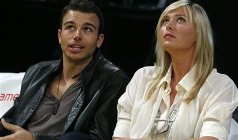 Мария шарапова биография личная жизнь муж дети фото