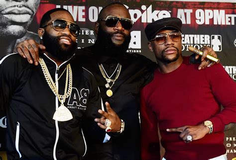 Watch Adrien Broner Knock Out A Random Dude On The Las Vegas Strip Maxim