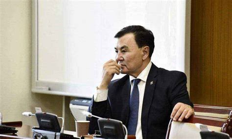 Ёс зүй сахилга хариуцлагын байнгын хорооны даргаар Б Баттөмөрийг сонгохыг дэмжлээ