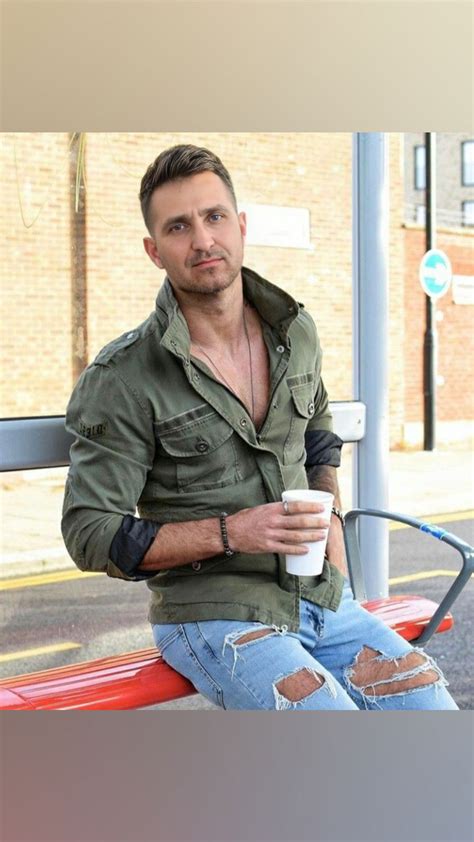 Нейросеть сделала из меня это Женщины вам нравится — Обсуждай