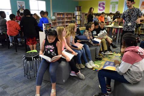 Cooley Ranch Elementary School Unveils 21st Century Learning Commons