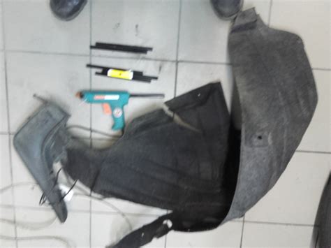 подкрылок войлочный -ремонт — Ford S-Max (1G), 2 л, 2007 года | своими ...