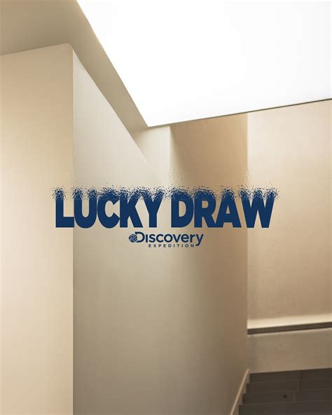 디스커버리 익스페디션 ⠀ 봄을 맞이하는 가장 가벼운 방법 비브람 솔이 선사하는 탄탄한 접지력과 경량 설계로 하루 종일 부담 없는 착용감 움직이는 순간마다 디스커버리의