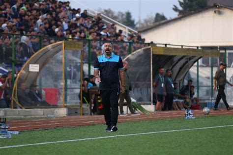 اتفاق عجیب در مجموعه مس؛ اکبر محمدی هم سرمربی است ، هم مدیر خبرگزاری آنا