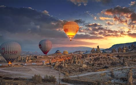 Magical View From Kapadokya With Hot Air Balloons And Fairy Chimneys Каппадокия Турист