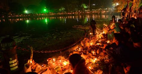 Delhi Bjps Opposition To Ghat For Chhath Puja Hands Issue On Platter
