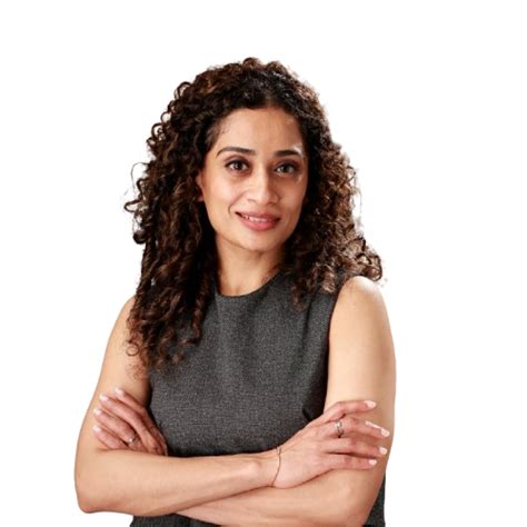 Hyperopia Farsightedness Symptoms Causes And Treatment Medcare