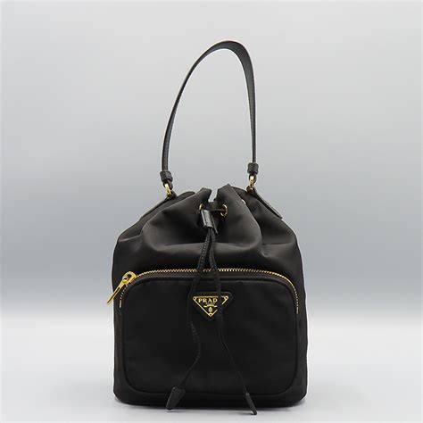프라다 듀엣 리나일론 버킷 백 럭셔리바이 중고명품