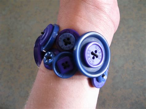 Sew Creative Girl Cute Button Bracelets
