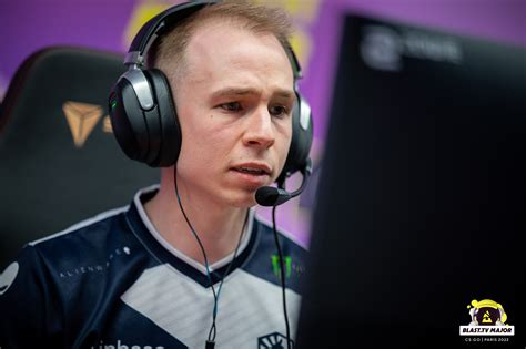 Liquid E Mouz A Uma Derrota Da Eliminação No Major