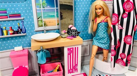 Barbie Doll And Furniture Set Bathroom With Working Shower And Three Bath Accessories T Set