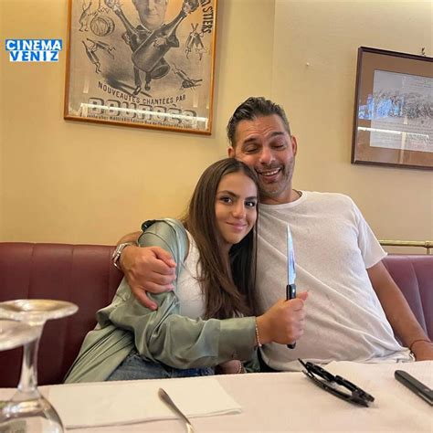 تصاویرقابی متفاوت از پیمان معادی و دخترش در پاریس قطار وبگردی