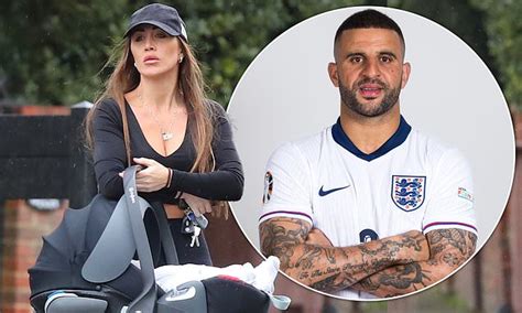 Lauryn Goodman Latest News Views Gossip Photos And Video Daily Mail Online