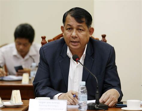 ឯកឧត្តម ខៀវ កាញារីទ្ធ អញ្ជើញជាអធិបតីកិច្ចប្រជុំប្រចាំសប្តាហ៍ ជាមួយថ្នាក់ដឹកនាំ និងអគ្គនាយក