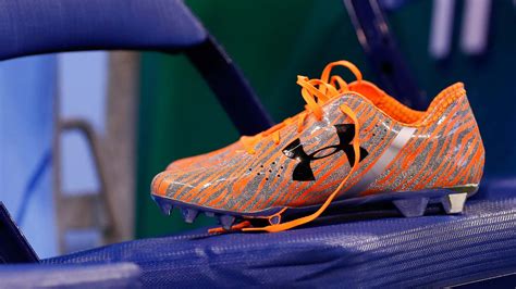 100 Under Armour Pictures