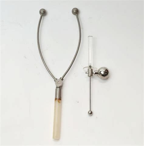 Electrostatic Discharge Wand Curious Science