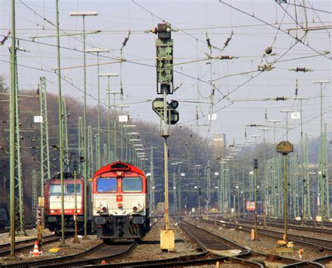 Die Class 66 De6301 Debora Von Crossrail Fährt Als Lokzug Von Aachen