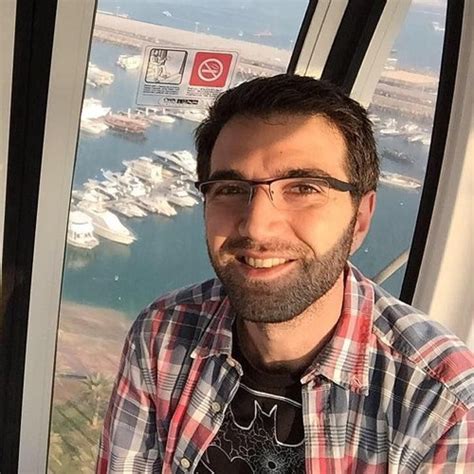 Stream Tarek Hamade Music Listen To Songs Albums Playlists For Free