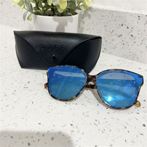 Diff Eyewear Accessories Diff Mirrored Blue Tortoise Oversized Cat
