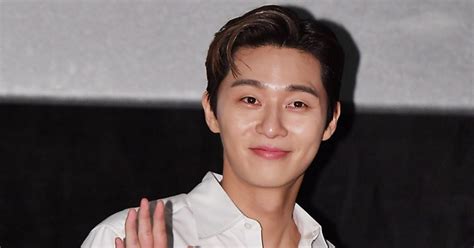 박서준 마지막까지도 스마일 인사[포토엔hd]