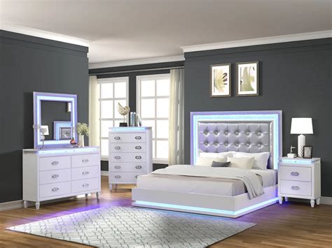 Passion 6 Pc Queen Bed Set