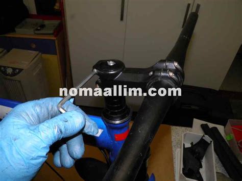 How To Remove And Refit A Bike S Fork Nomaallim Com