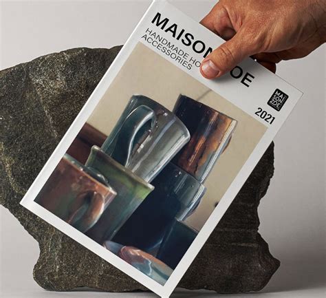 طراحی کاتالوگ لیست قیمت طراحی کاتالوگ 1404 دونالد گرافیک