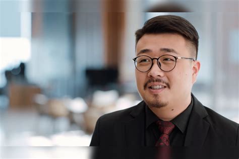 你是人间理想为了帮男人完成项目女人居然这么做真给力