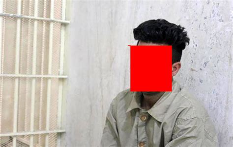 پسر همسایه نیمه شب از بالکن به اتاق خوابم آمد شوهرم در خانه نبود عکس