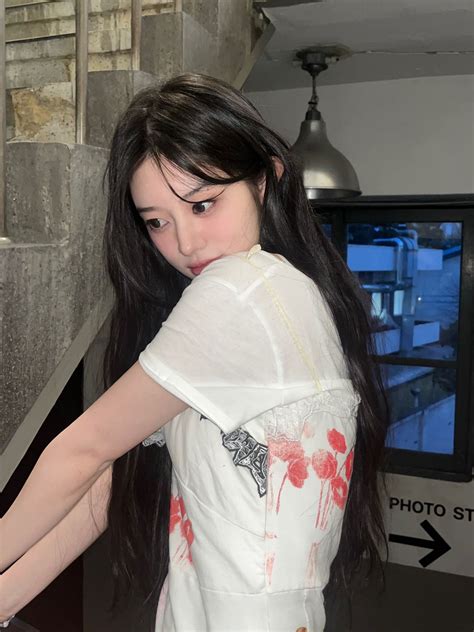 [잡담] 아일릿 민주 진짜 졸라 예뻐 인스티즈 Instiz 연예 카테고리