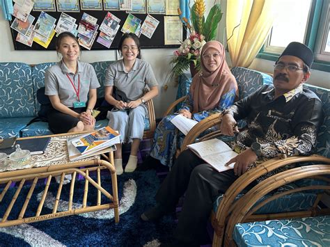 Leading Malaysia Csr Programme Empowering Communities And Environment