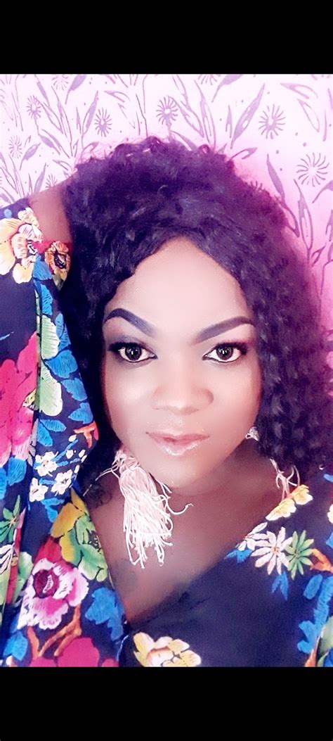 Queen Marvellous Tanzanian Transsexual Escort In Dar Es Salaam