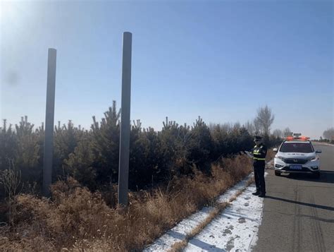 【工作动态】五支队（通辽）一大队开展道路交通标志标线隐患排查进行了标牌引导