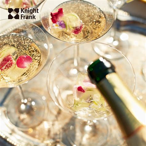 [다가올 여름 꼭 마셔봐야 할 샴페인] 명품을 명품으로 존재하게 Gallery832 Official