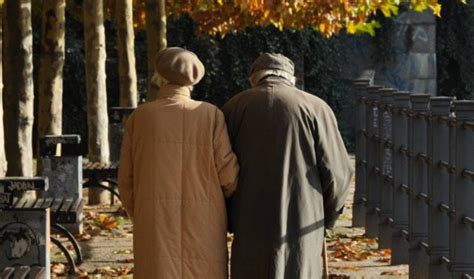 关于“人口老龄化” 考研英语外刊每日精读 Day6 知乎