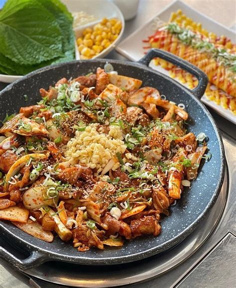 점심 회식 장소로 추천하는 교대역 맛집 Best 3