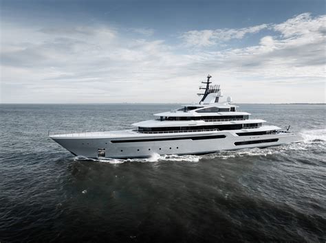 Gabe Newell Gets New 363 Foot Superyacht With Hospital And 15 Gaming