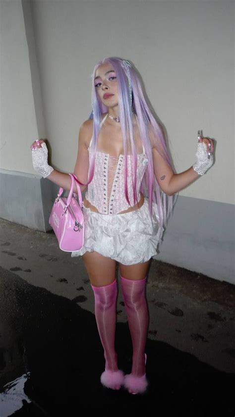 Пин от пользователя Hina Sensei на доске рисунки Мэйби Бэйби в 2025 г Стильные наряды Наряды