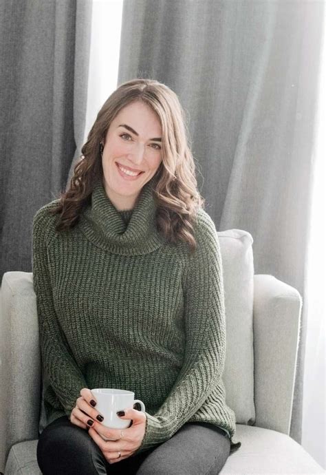 Meet Ariel Willow Canvasrebel Magazine