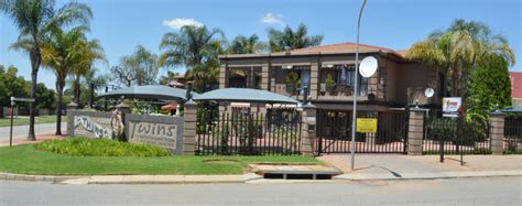 Twins Exclusive Guesthouse