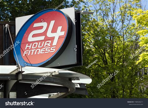 24 Hour Fitness Logo