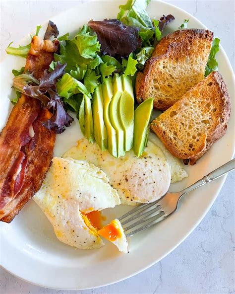 How To Cook An Egg Medium