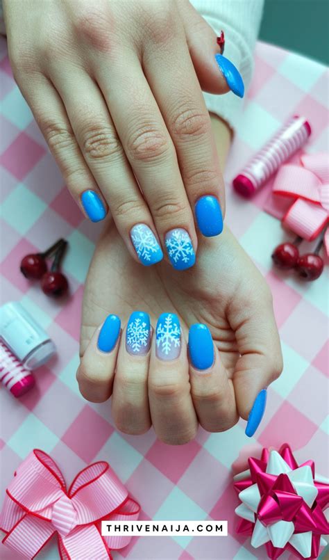 15 Cute Icy Blue Winter Nail Ideas