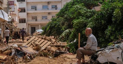 리비아 내무부 대홍수로 북동부 5300명 숨져 1만명 실종